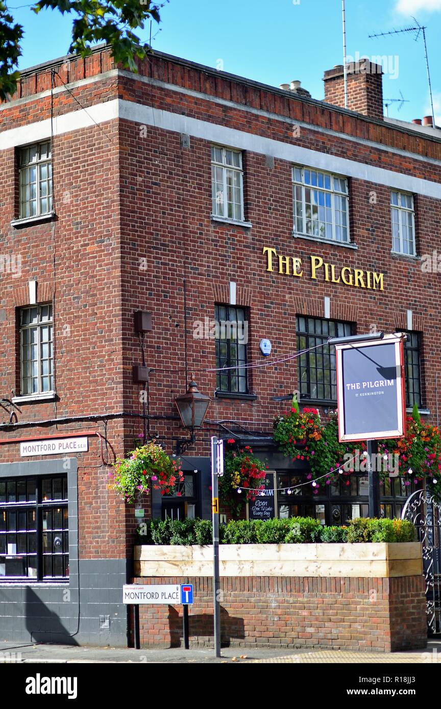 London neighborhoods hi-res stock photography and images - Alamy