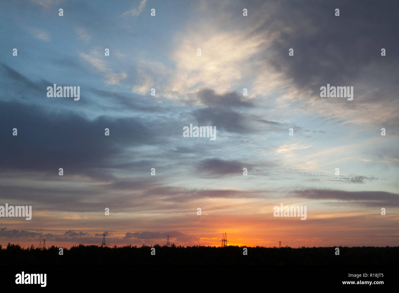 With dramatic sky hi-res stock photography and images - Alamy