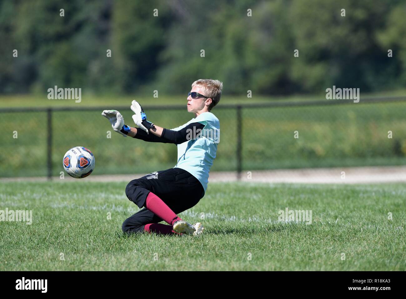 Short range hi-res stock photography and images - Alamy