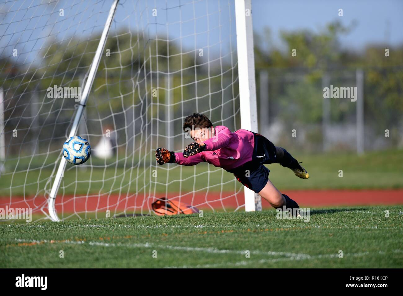 Soccer goalie hi-res stock photography and images - Alamy
