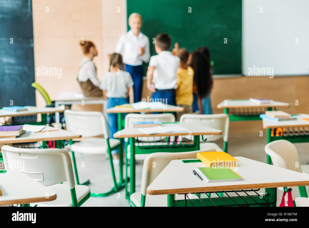 Seats and desks hi-res stock photography and images - Alamy