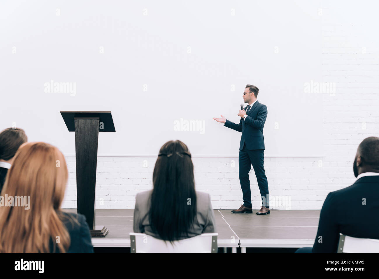 Podium speaker screen hi-res stock photography and images - Alamy