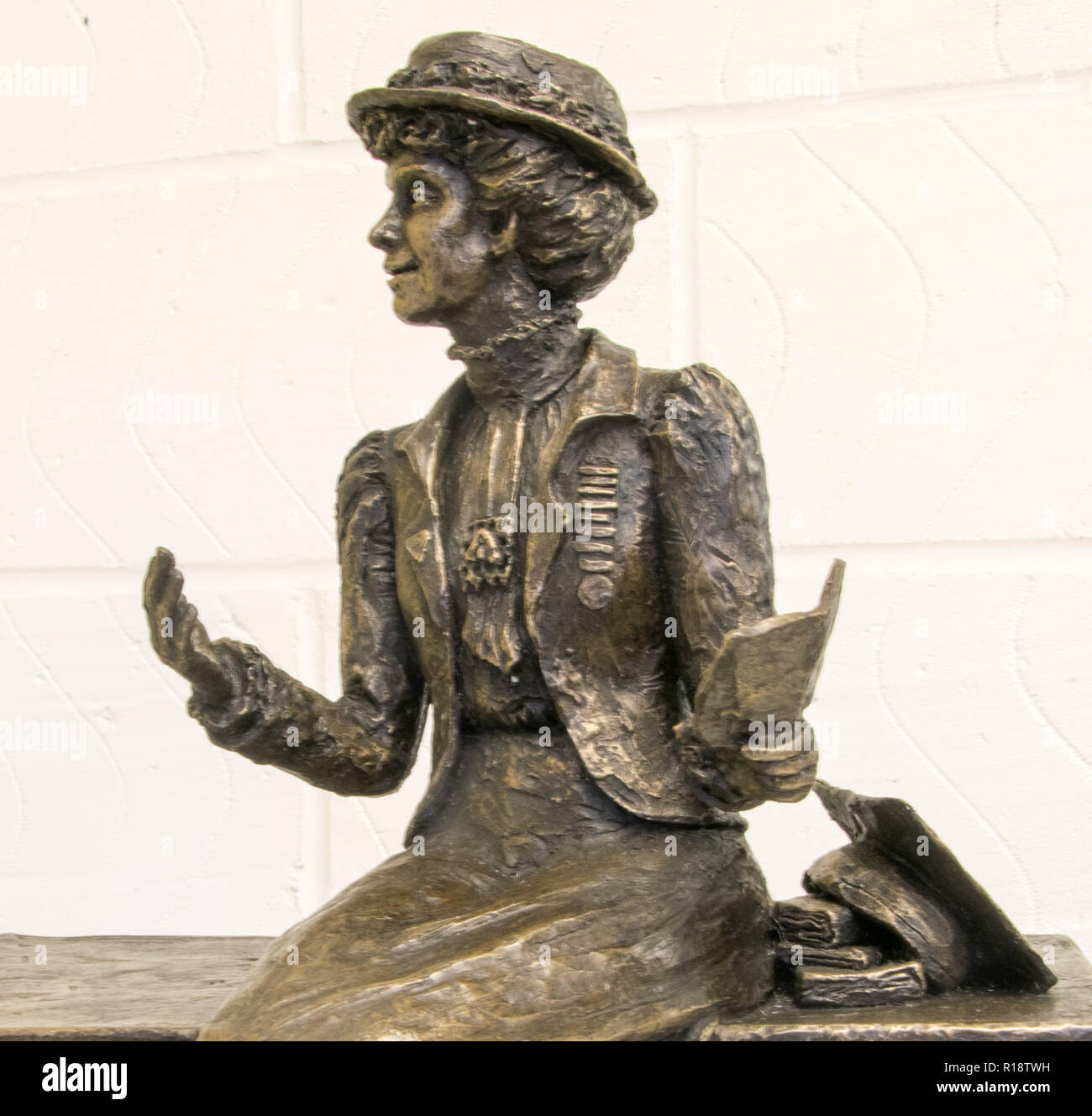 Emily davison memorial hi-res stock photography and images - Alamy