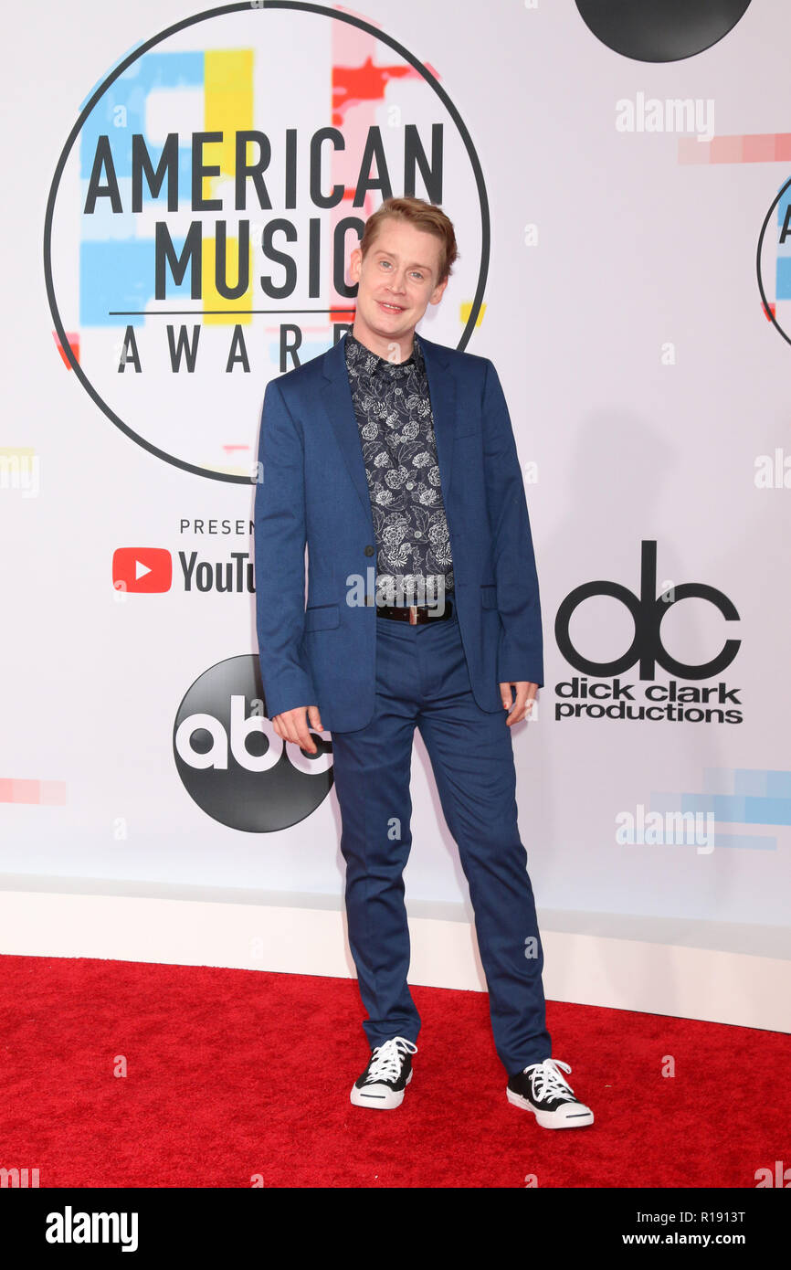 American actor macaulay culkin hi-res stock photography and images - Alamy