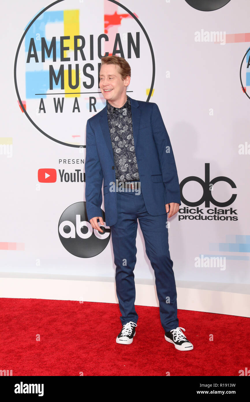 American actor macaulay culkin hi-res stock photography and images - Alamy