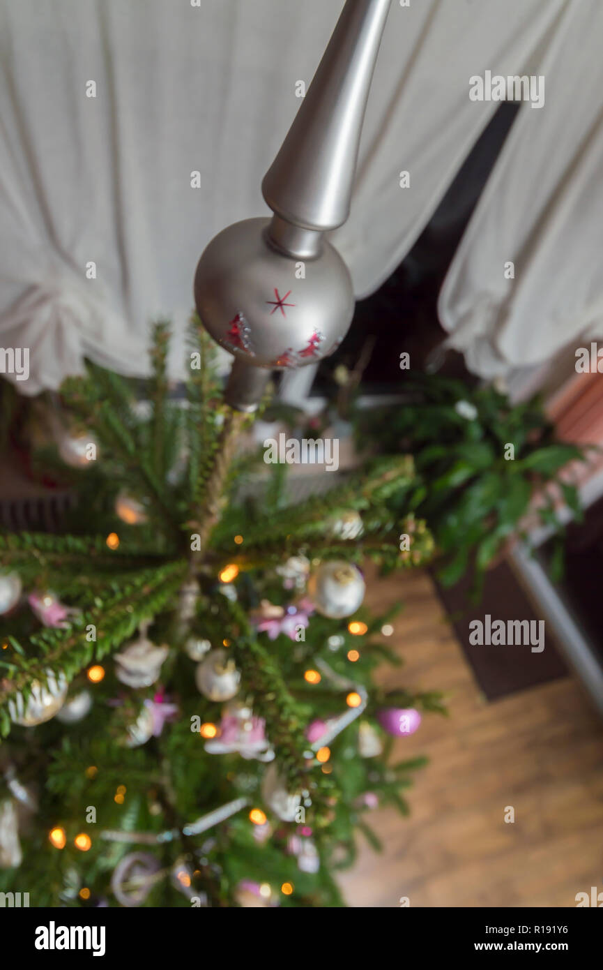 Christmas tree decorated big balls hi-res stock photography and images ...