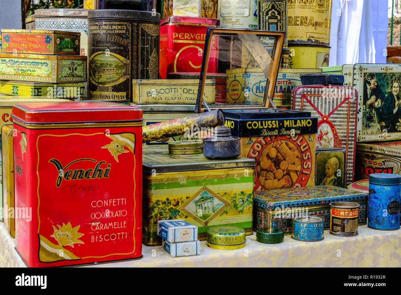 Italian Antique trade Stock Photo - Alamy