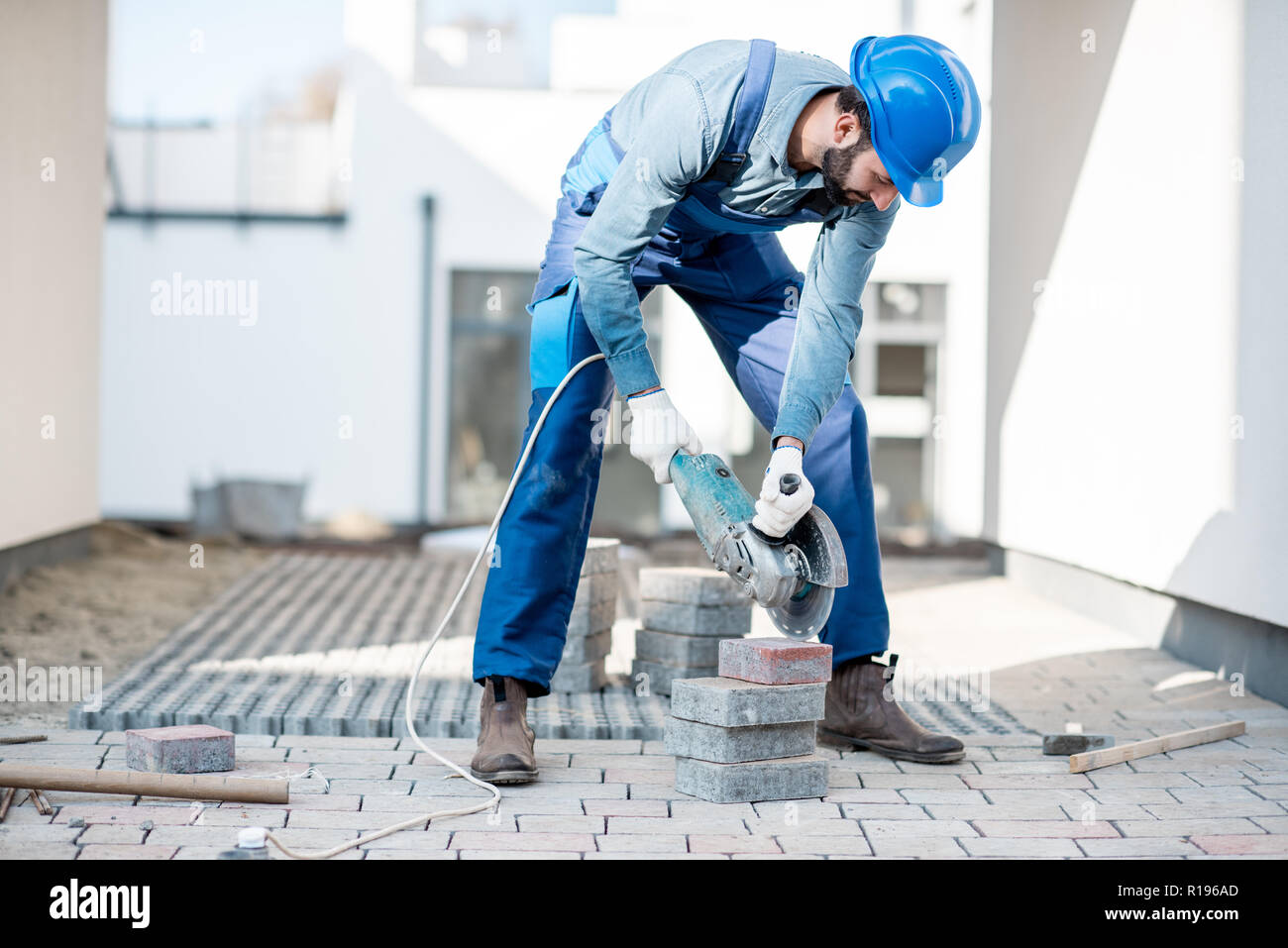 Installing pavers hi-res stock photography and images - Alamy