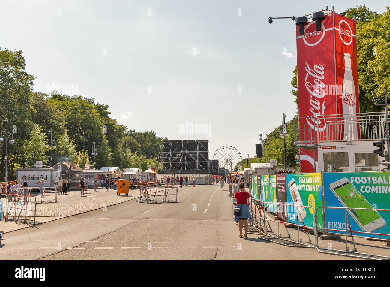 Downtown fanzone hi-res stock photography and images - Alamy
