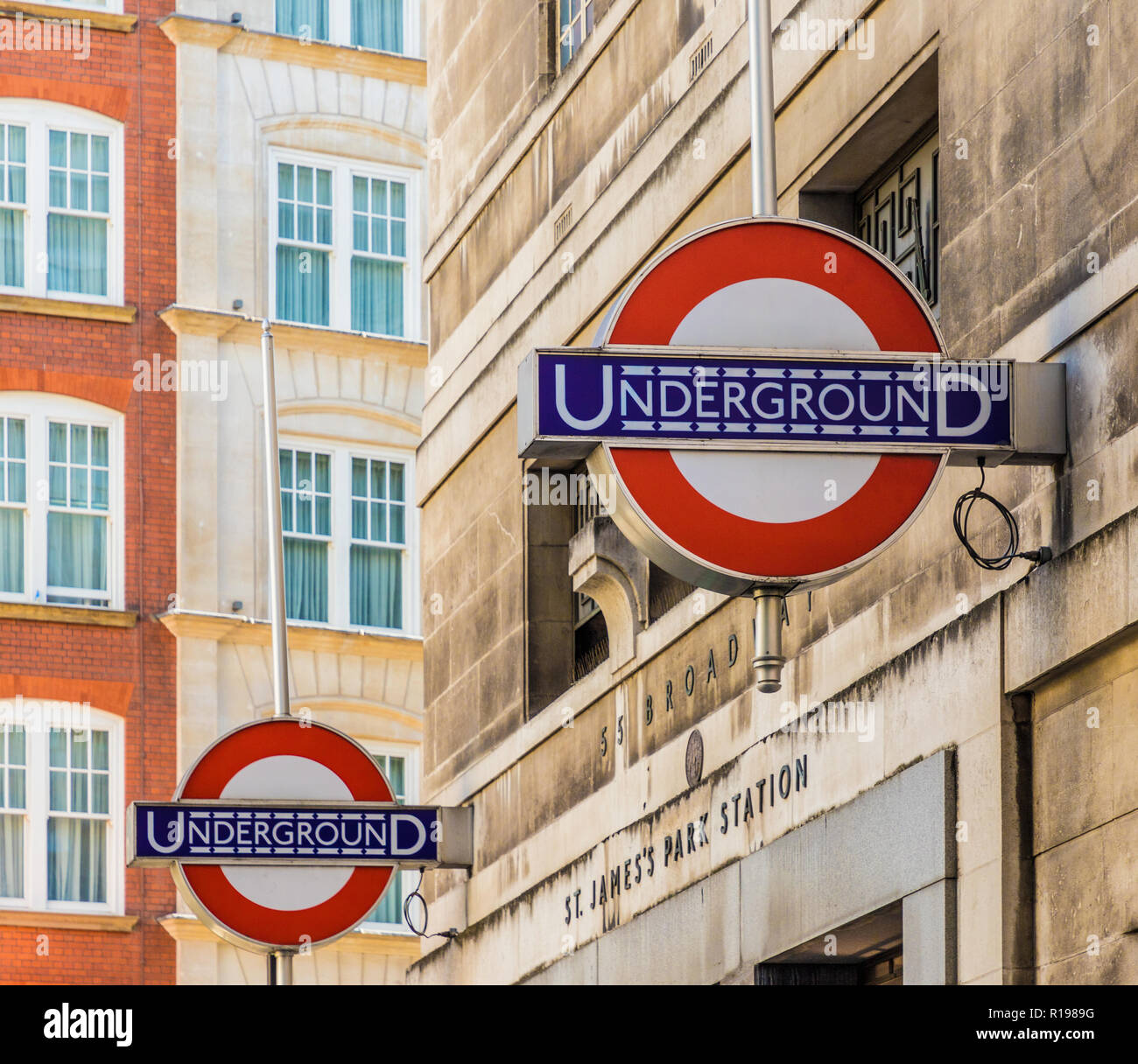 London underground signs hi-res stock photography and images - Alamy