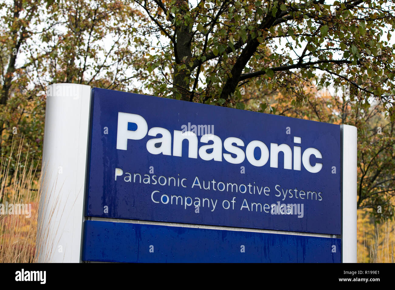 Panasonic company logo on hi-res stock photography and images - Alamy