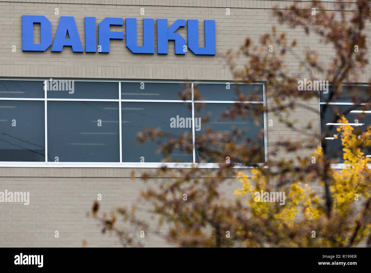 Daifuku hi-res stock photography and images - Alamy