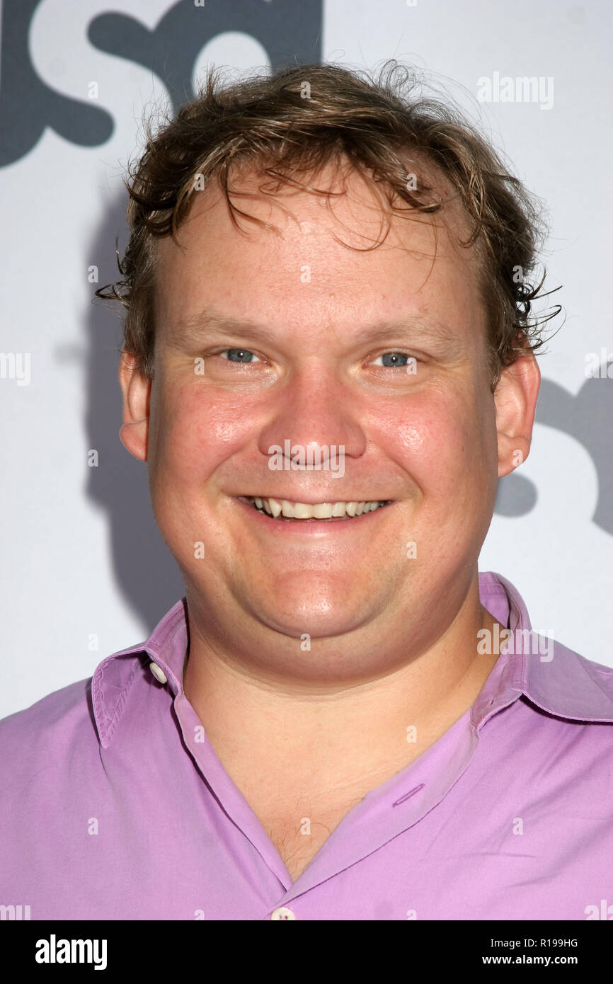 Andy richter red carpet event hi-res stock photography and images - Alamy