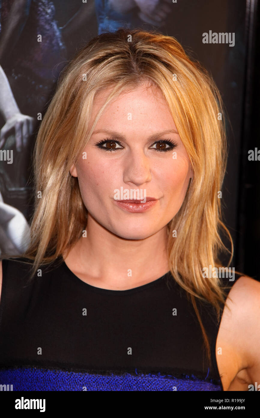 Anna Paquin 06/08/10 "True Blood" Season 3 Premiere @ The Cinerama Dome ...