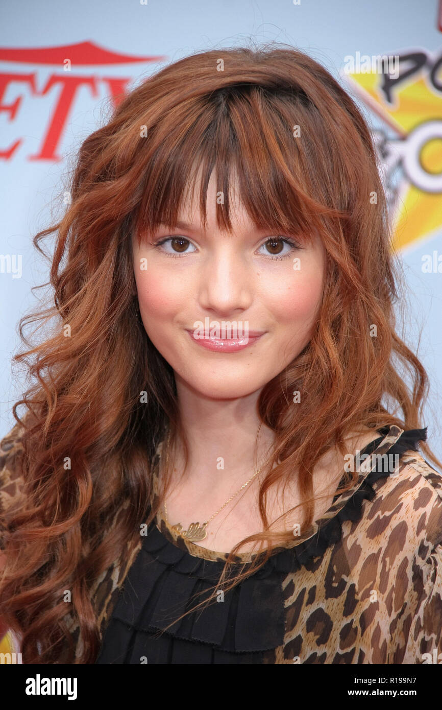Bella thorne 2009 hi-res stock photography and images - Alamy