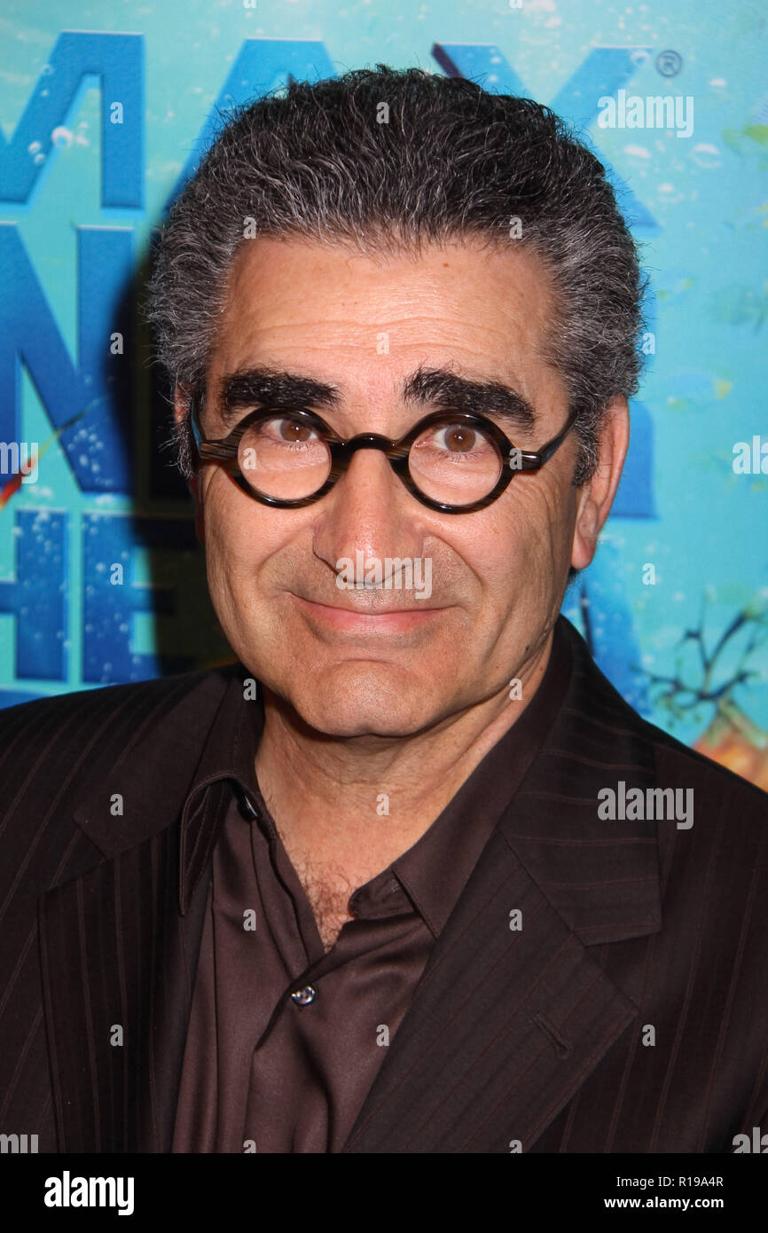 Eugene levy hi-res stock photography and images - Alamy