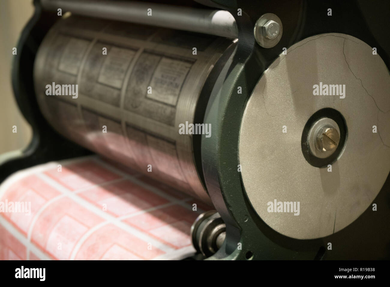 Money printing machine hi-res stock photography and images - Alamy