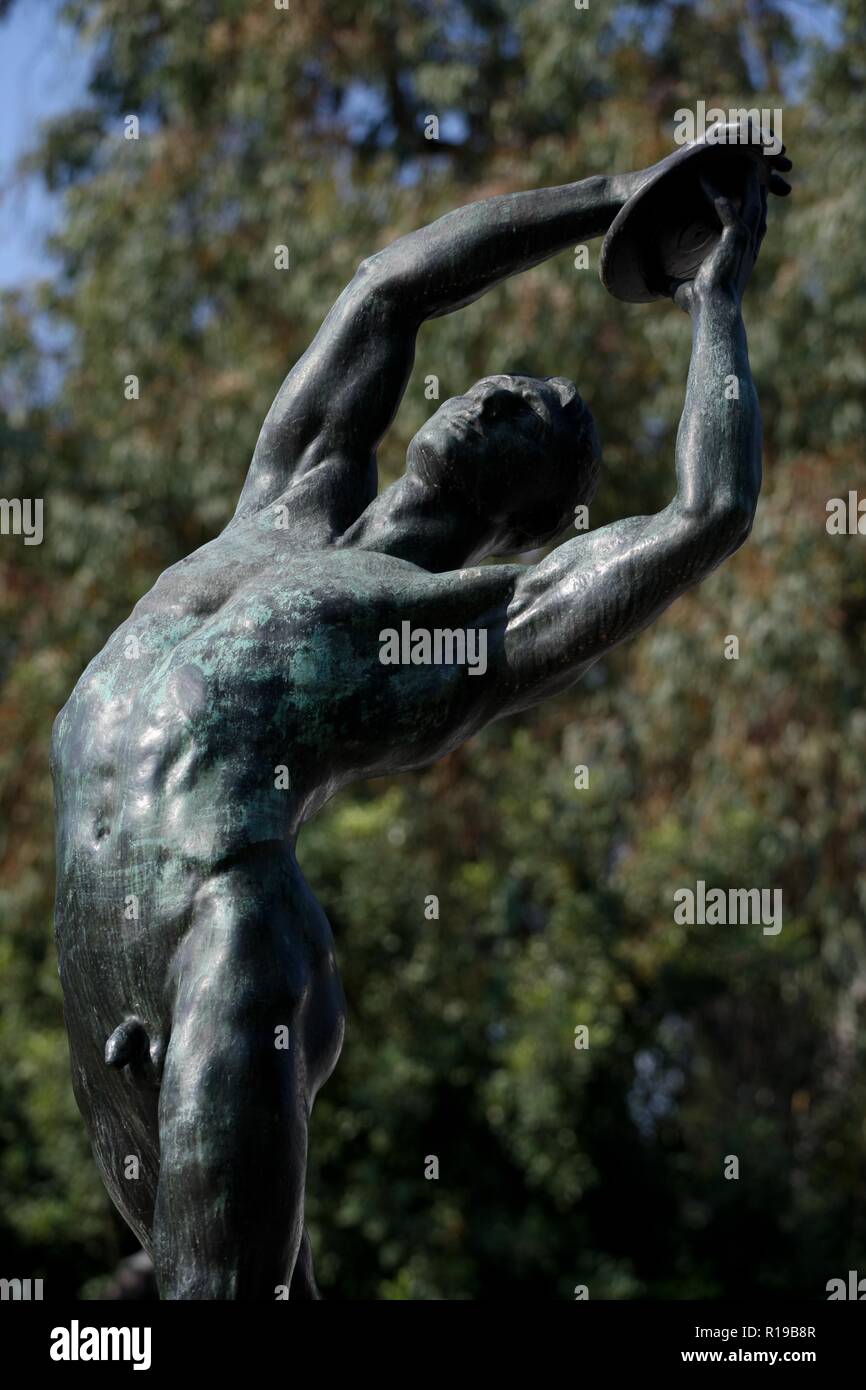 Olympic Discus Statue, Athens, Greece Stock Photo - Alamy