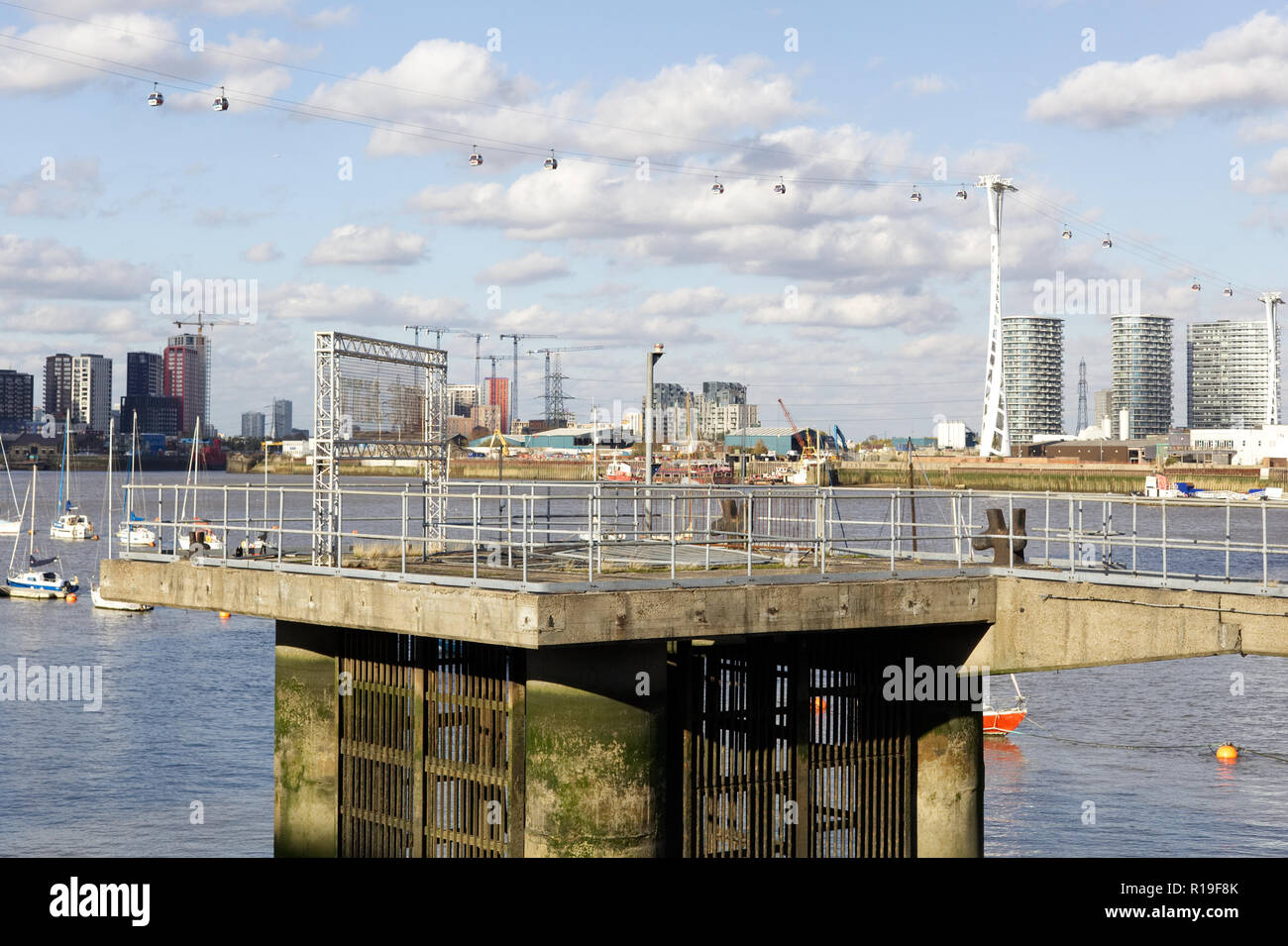Greenwich platform hi-res stock photography and images - Alamy