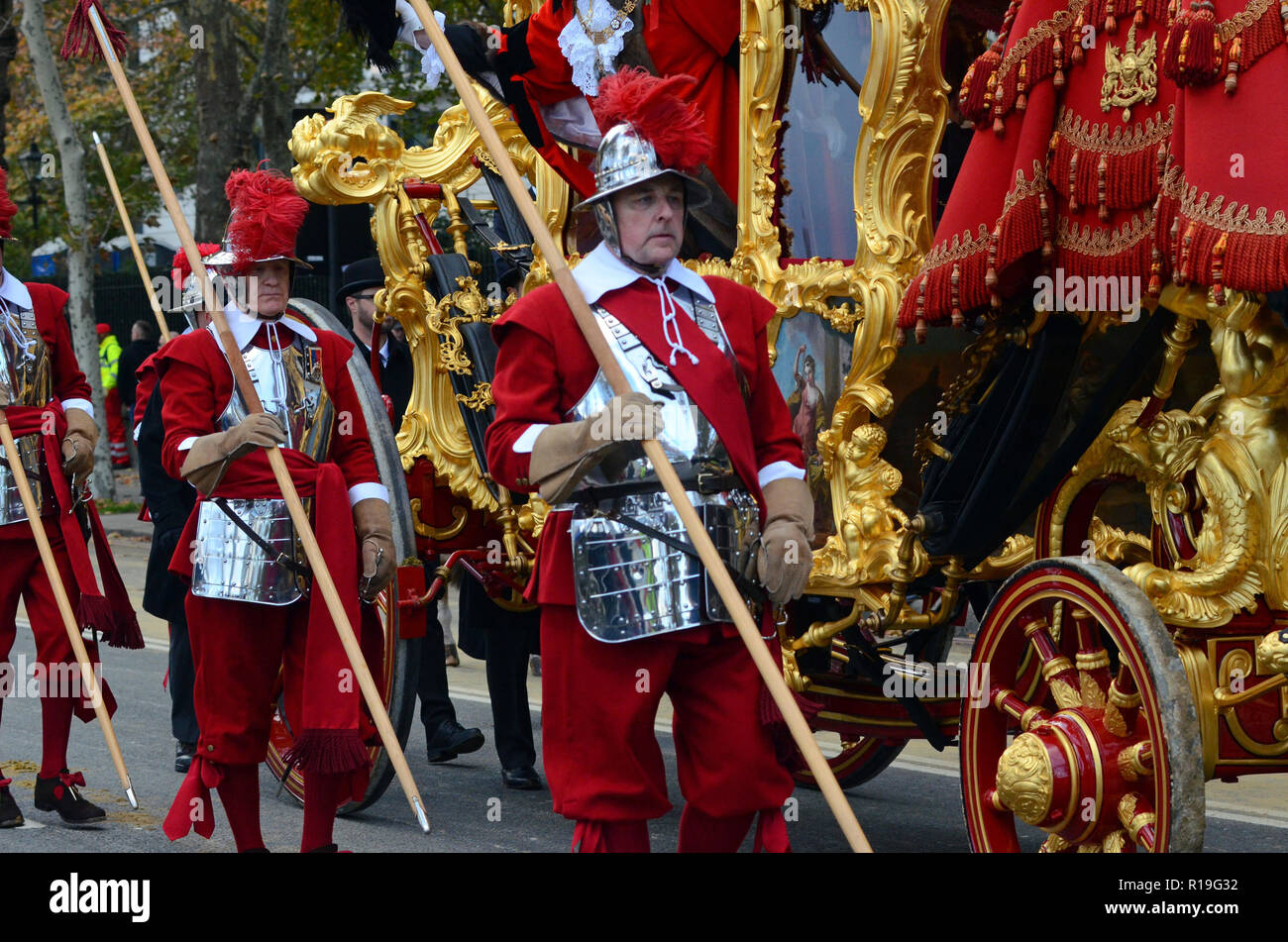 Lord mayor of london peter estlin hi-res stock photography and images ...