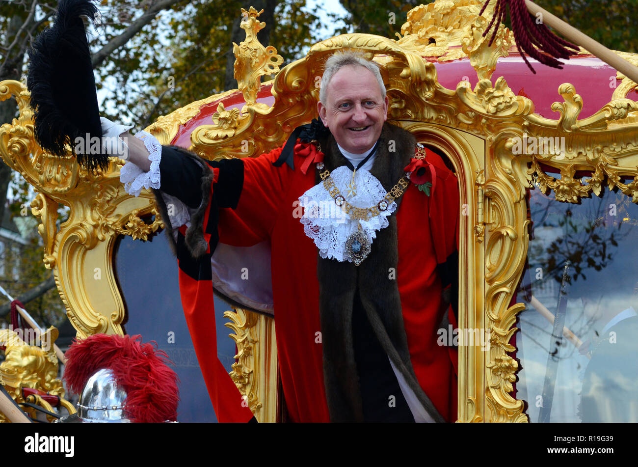 Lord mayor of london peter estlin hi-res stock photography and images ...