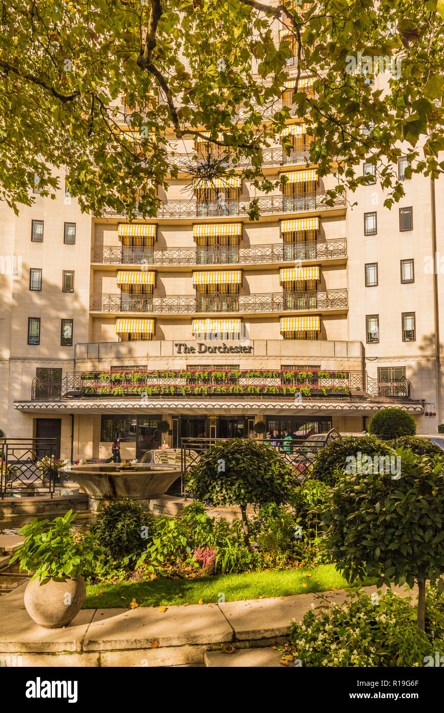 A typical view in Mayfair Stock Photo - Alamy