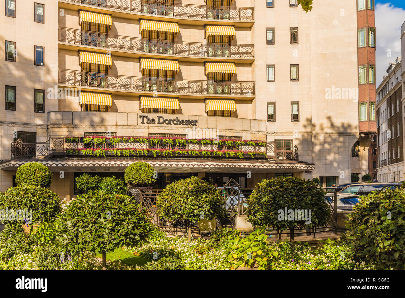 Mayfair london architecture hi-res stock photography and images - Alamy