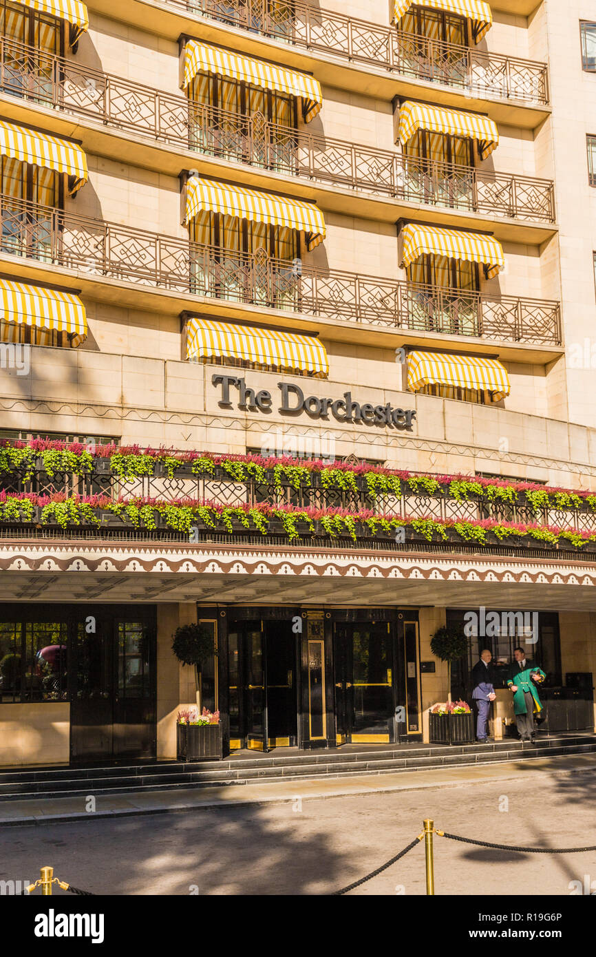 A typical view in Mayfair Stock Photo - Alamy