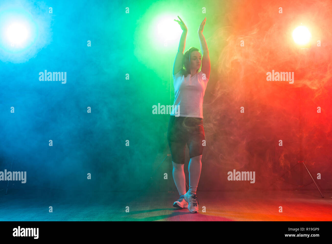 Hip-hop, jazz-funk, tecktonik, waacking, trance and street dances ...