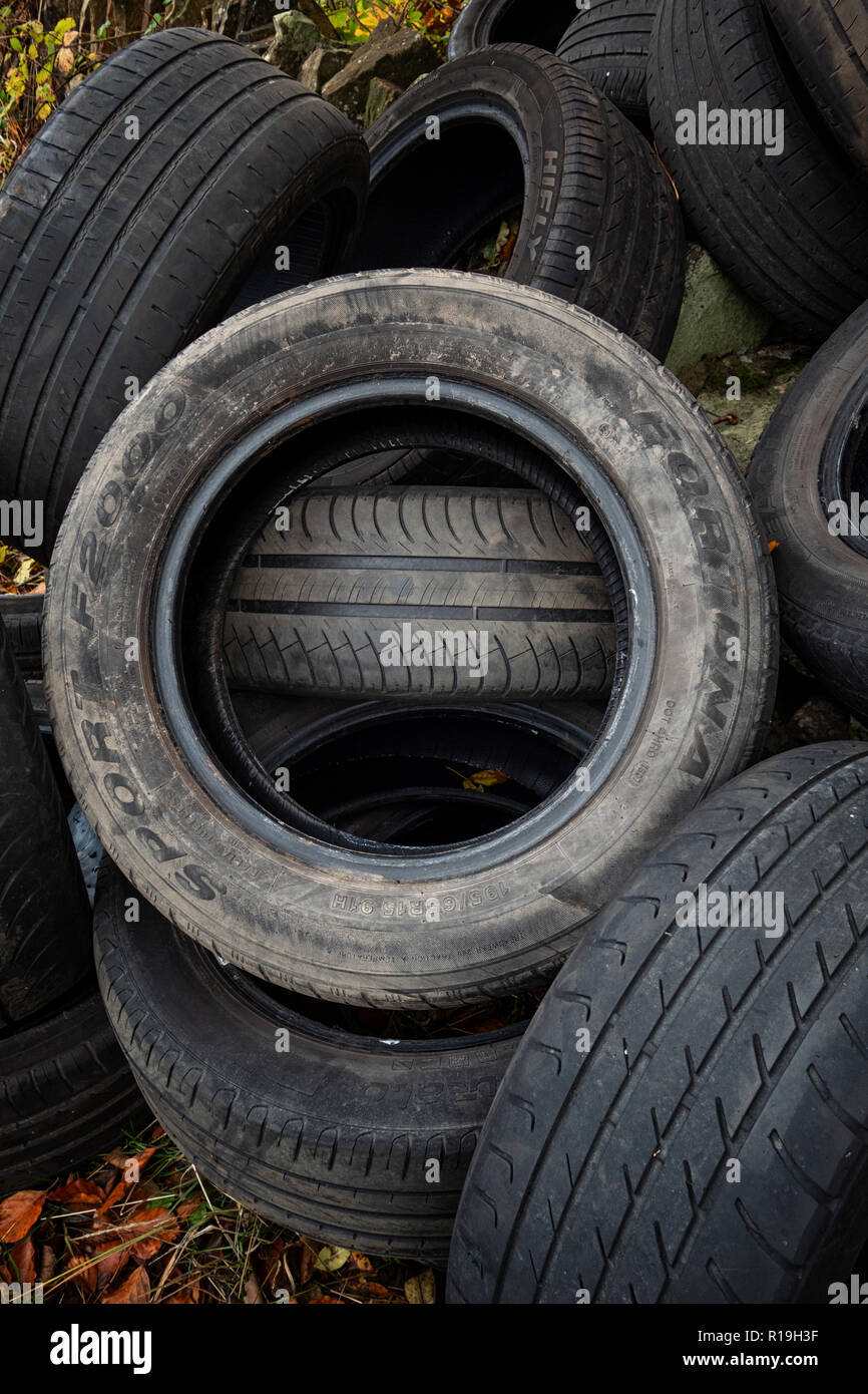 Flytipping rubbish tyres pollution hi-res stock photography and images ...