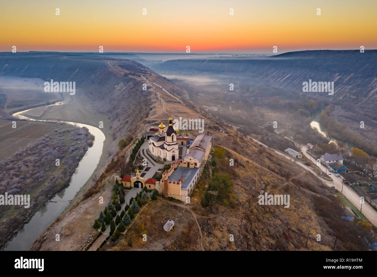 Cross orhei vechi monastery hi-res stock photography and images - Alamy