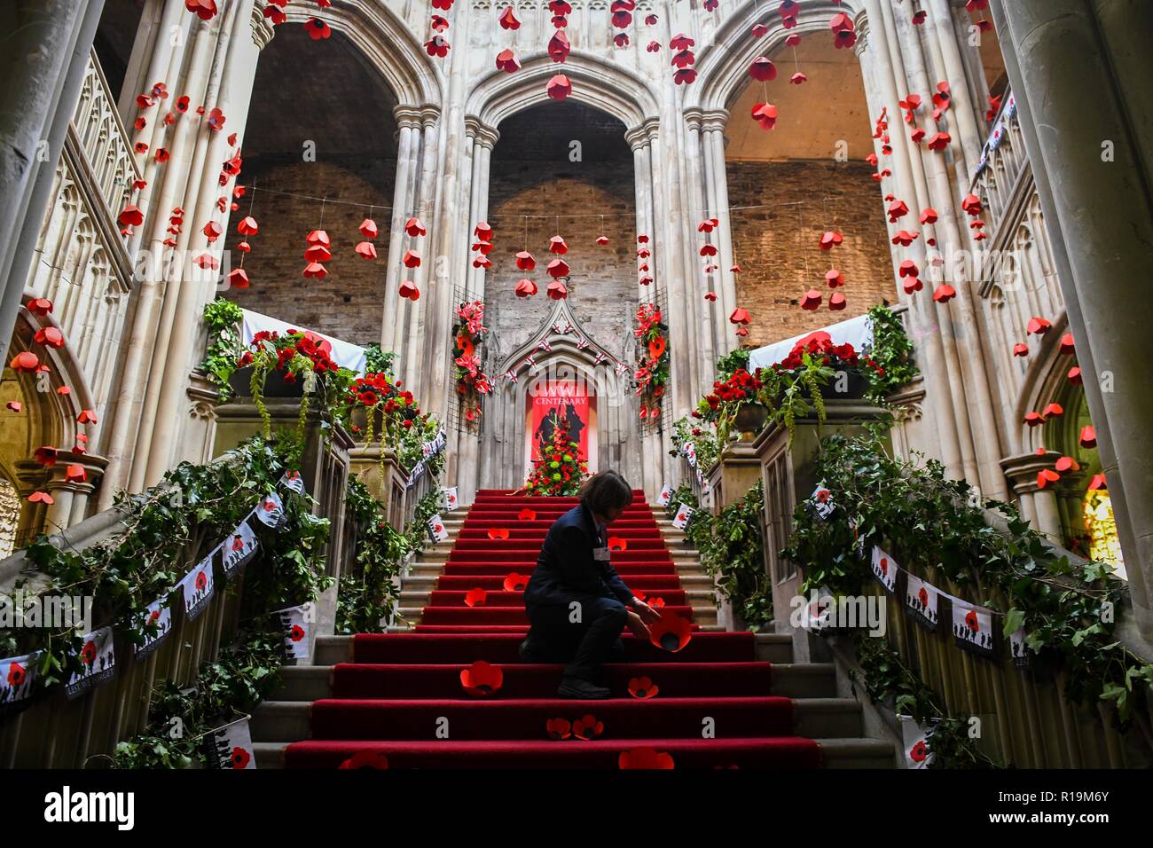 Margam, South Wales, UK. 10th November 2018 Poppies are placed on the ...