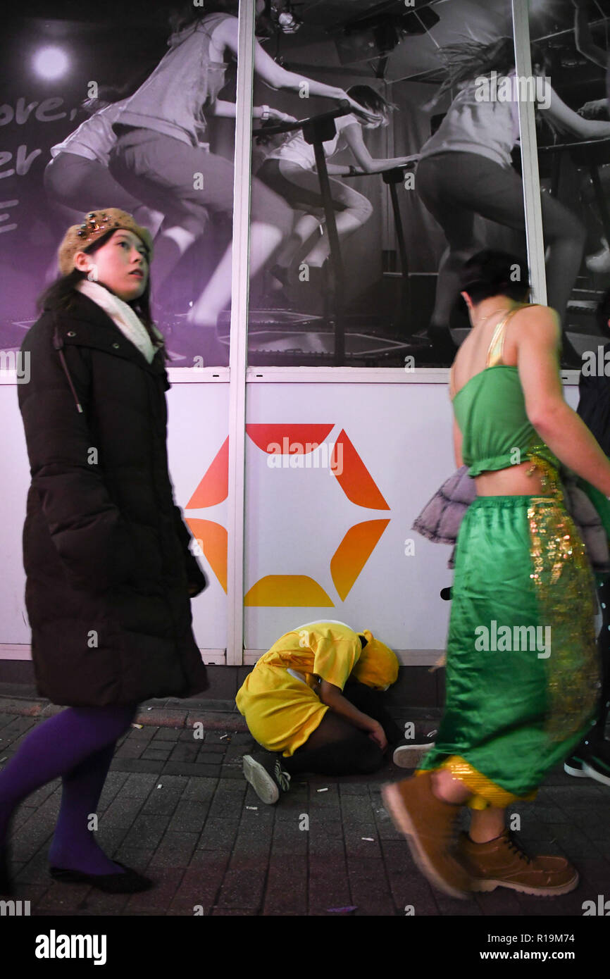 November 1, 2018 - Shibuya, Tokyo, Japan - Halloween goers dress up on ...