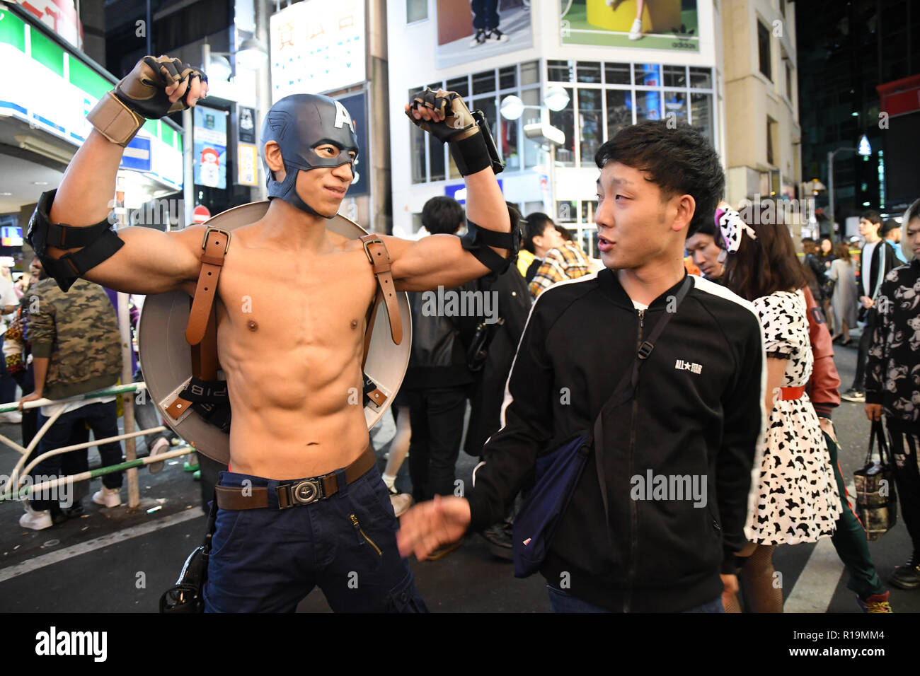 November 1, 2018 - Shibuya, Tokyo, Japan - Halloween goers dress up on ...