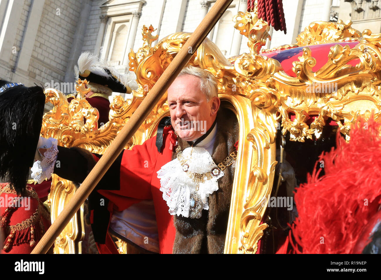 Lord mayor of london peter estlin hi-res stock photography and images ...