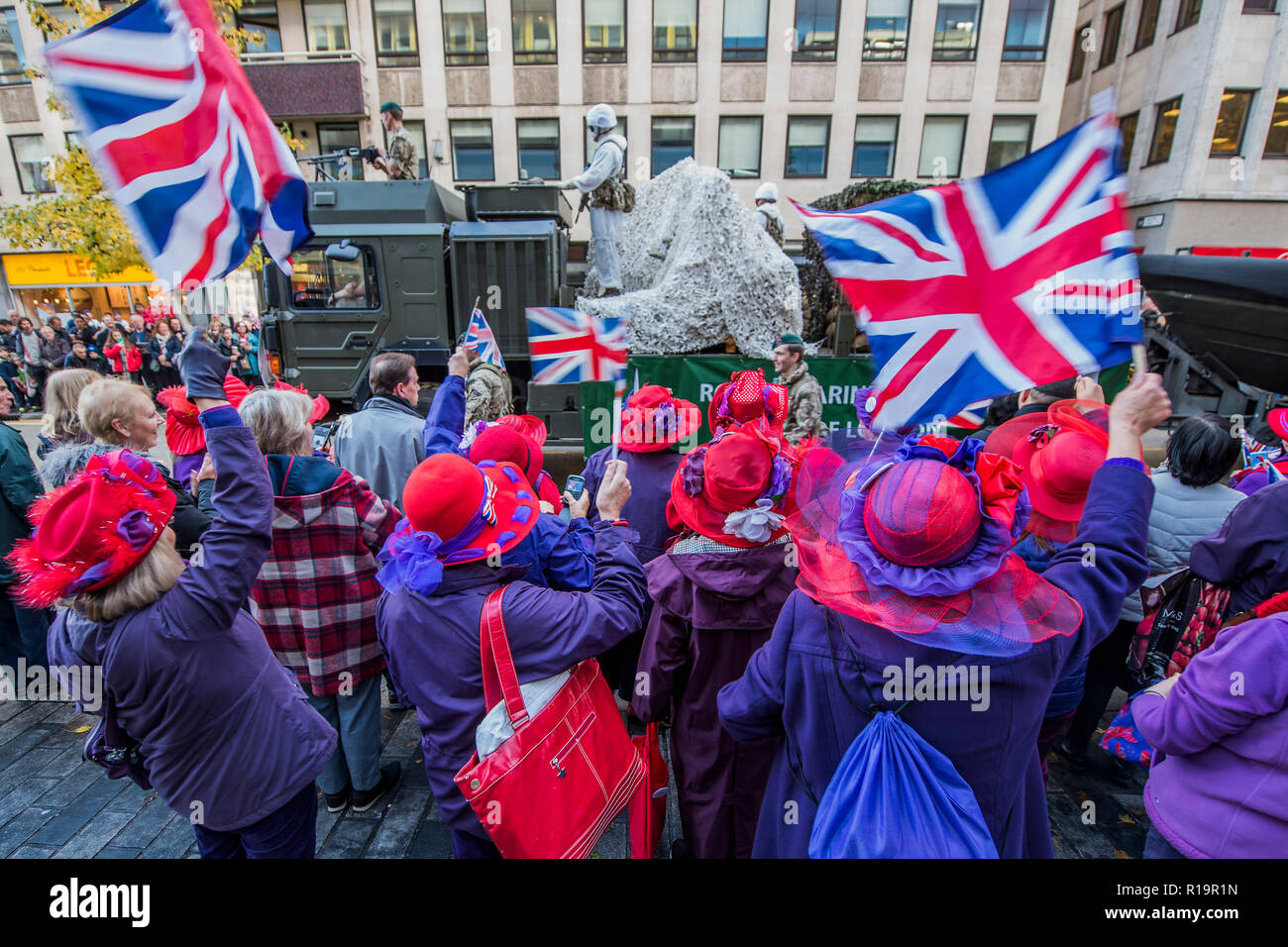 Red hatters hi-res stock photography and images - Alamy