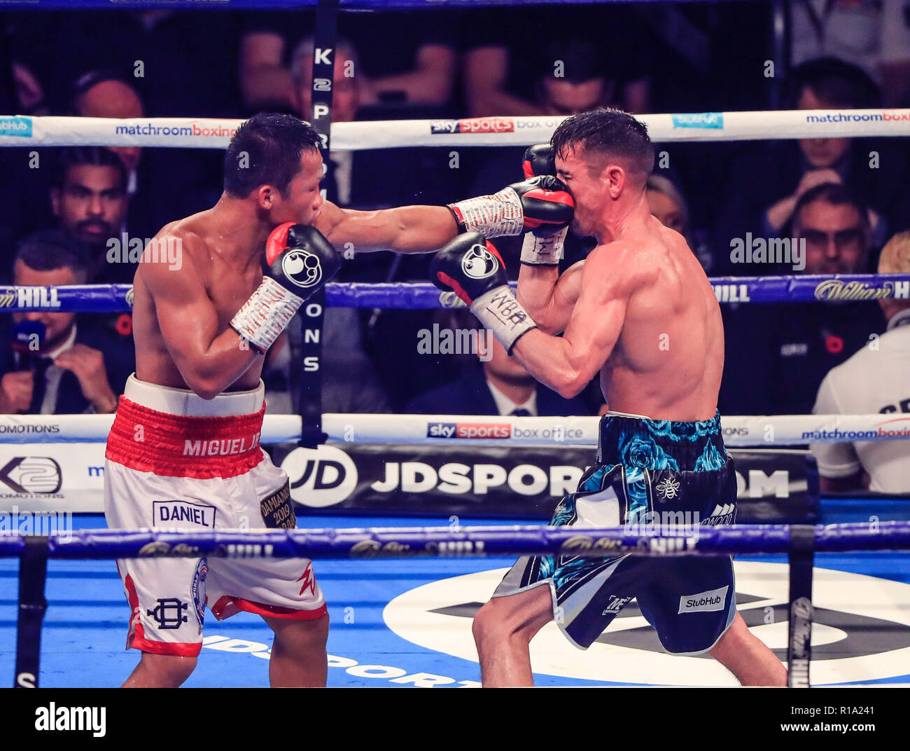 Manchester Arena, Manchester, UK. 10th Nov, 2018. Boxing, WBC, WBA, WBO ...