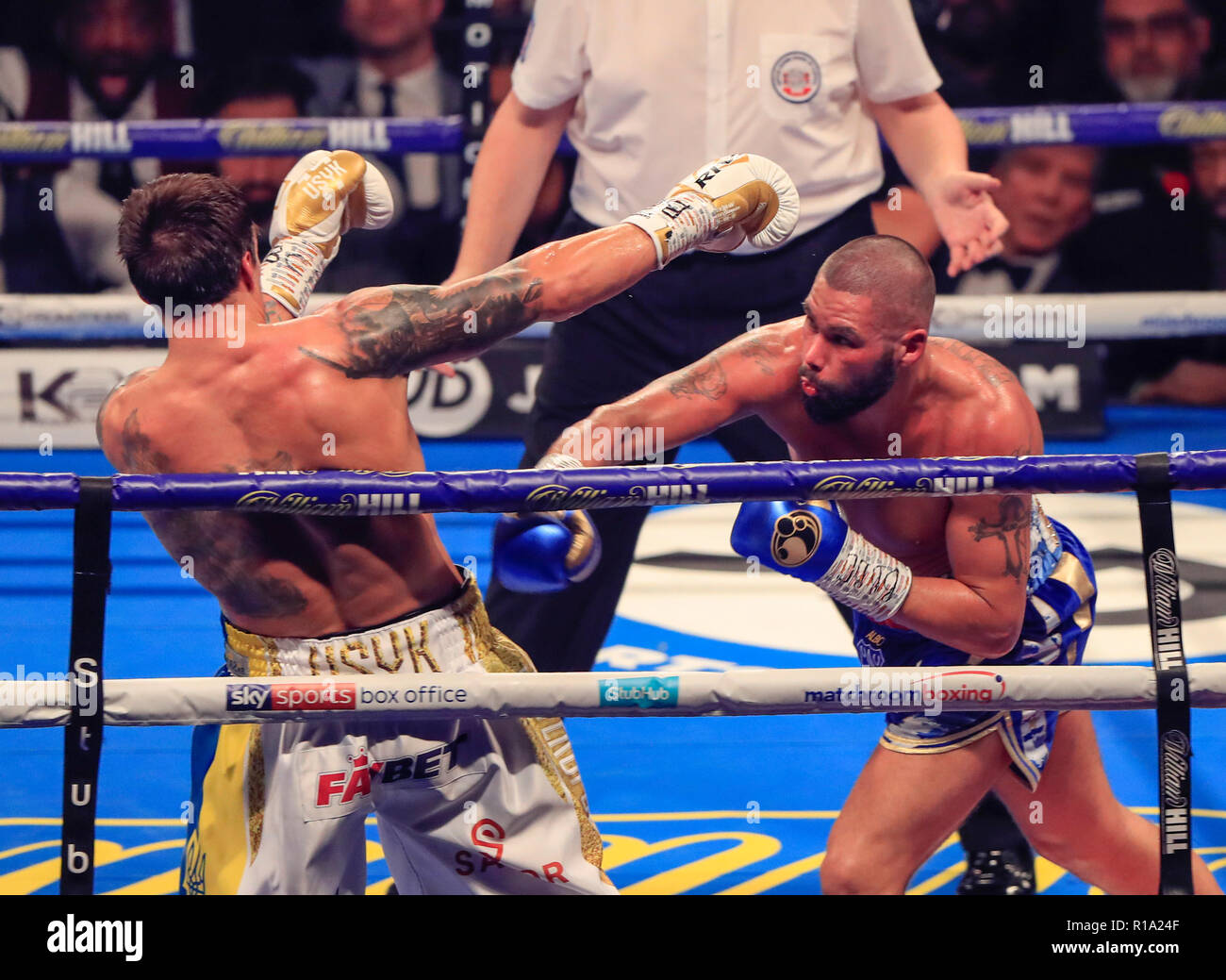 Right punch hi-res stock photography and images - Alamy