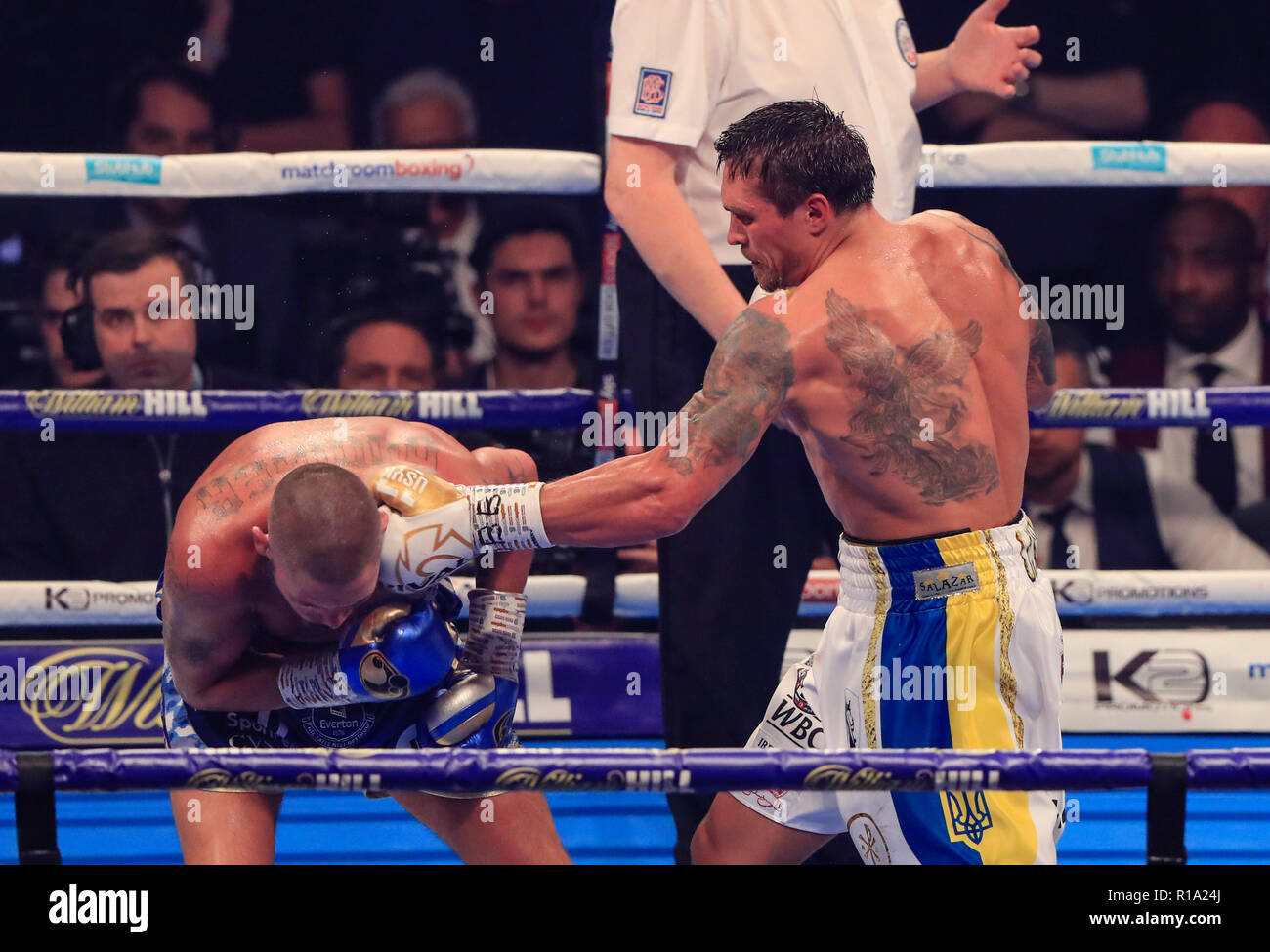 Left hand punch hi-res stock photography and images - Alamy