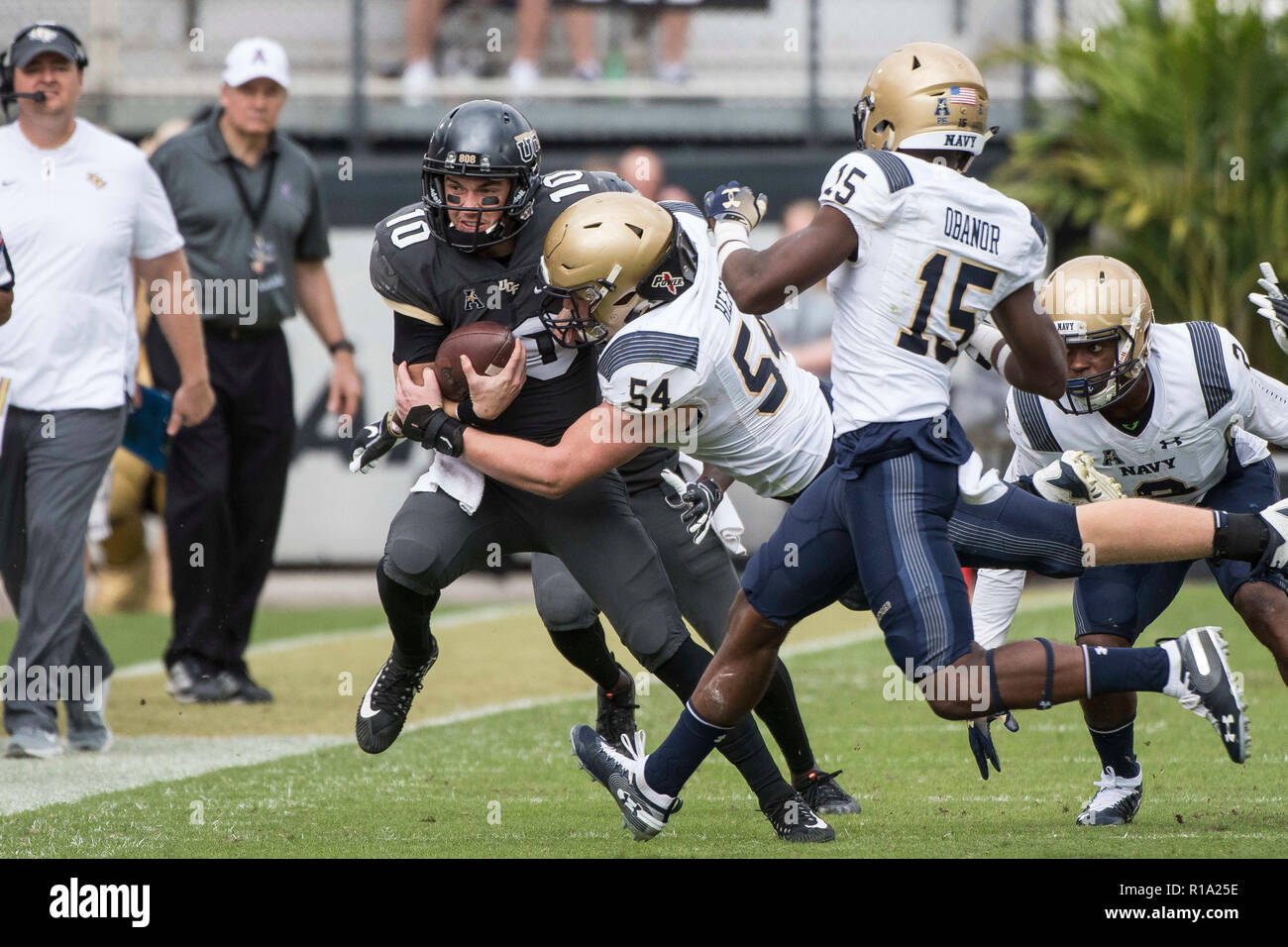 Orlando, FL, USA. 10th Nov, 2018. DUPLICATE***UCF Knights quarterback ...