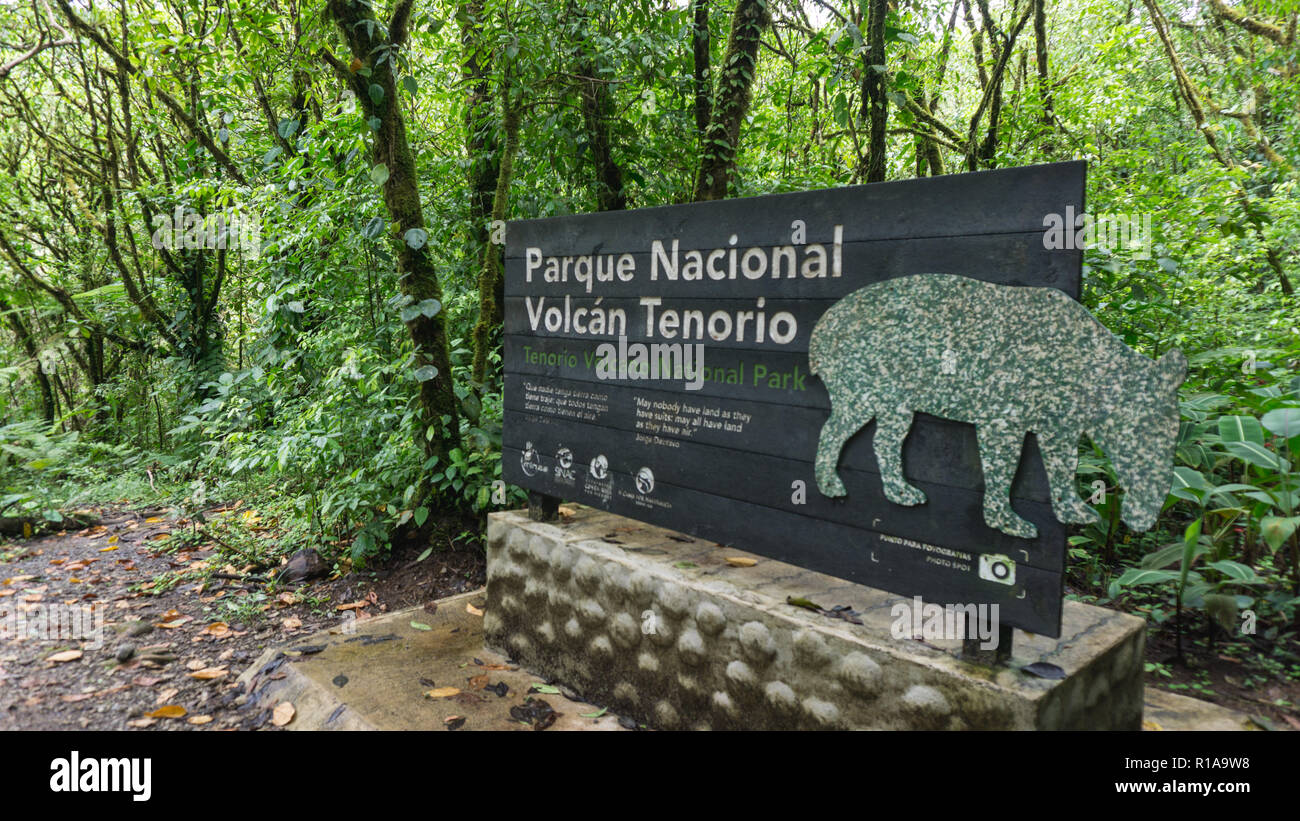 Parque Nacional Volcán Tenorio Sign Stock Photo - Alamy