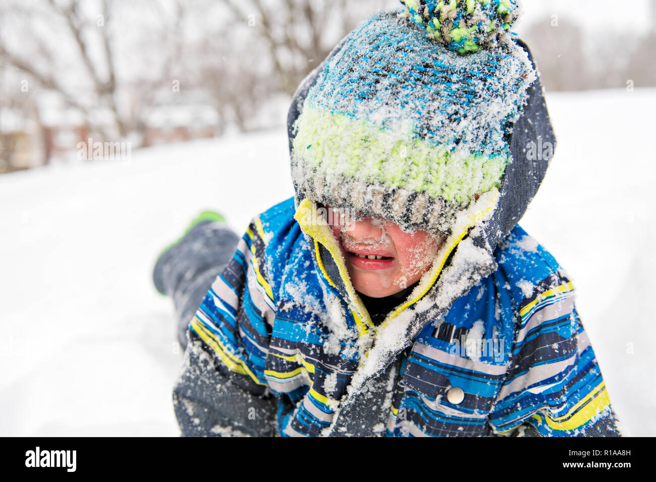 child is crying in the Winter, little boy, crying, upset Stock Photo ...