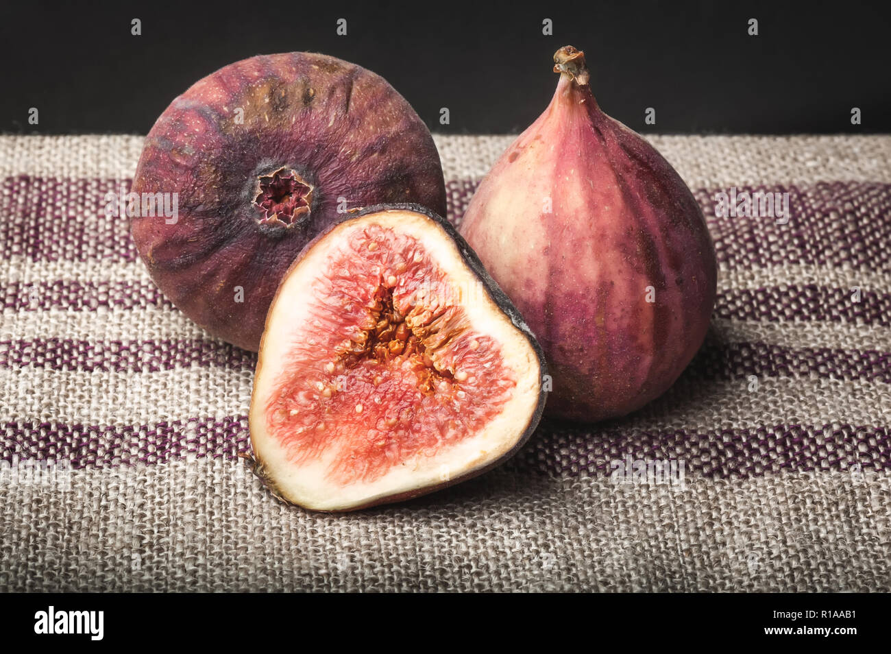 Striped figs hi-res stock photography and images - Alamy