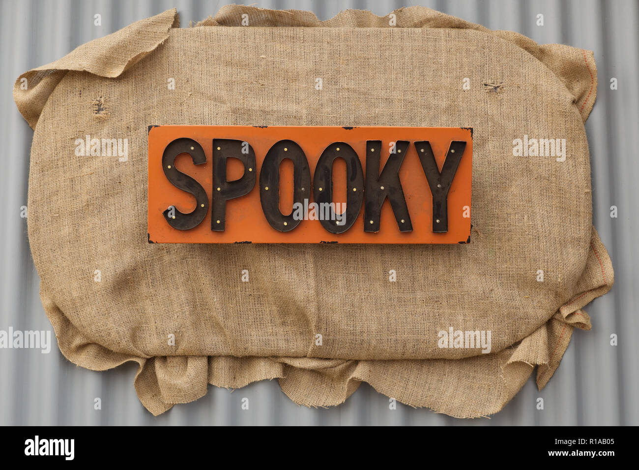 Heaven and hell sign hi-res stock photography and images - Alamy