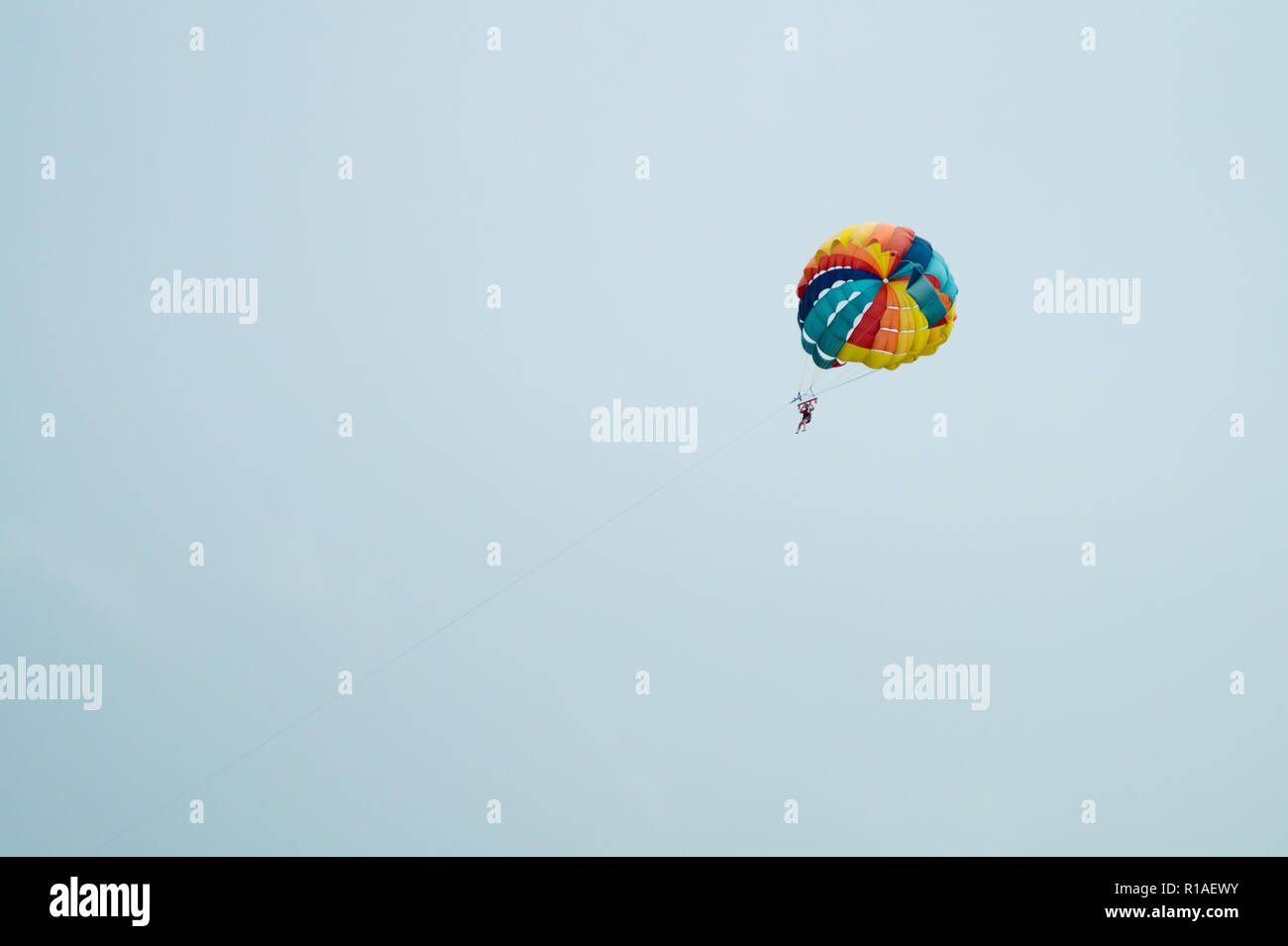 Parachute extreme hi-res stock photography and images - Alamy