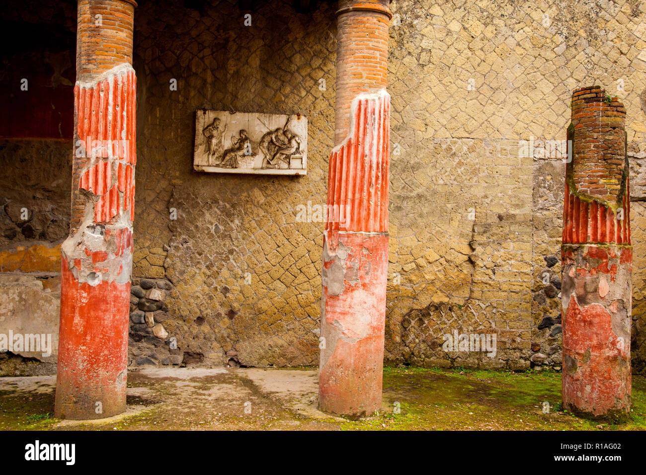 Rilievo di telefo hi-res stock photography and images - Alamy