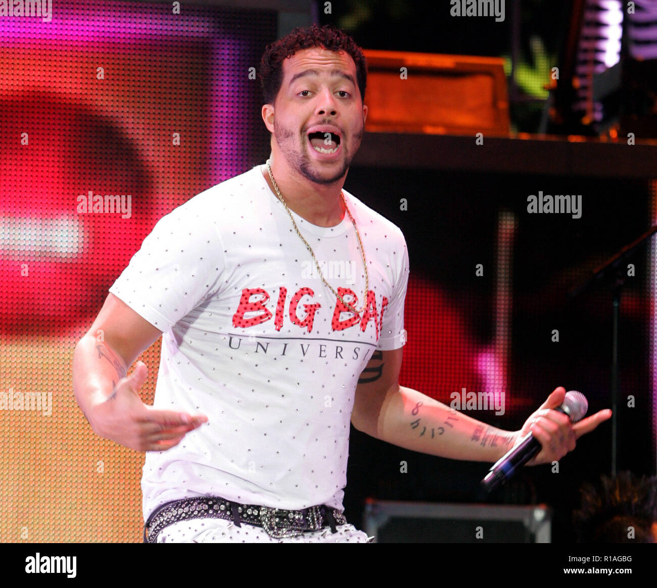 Skyblu and redfoo of lmfao hi-res stock photography and images - Alamy