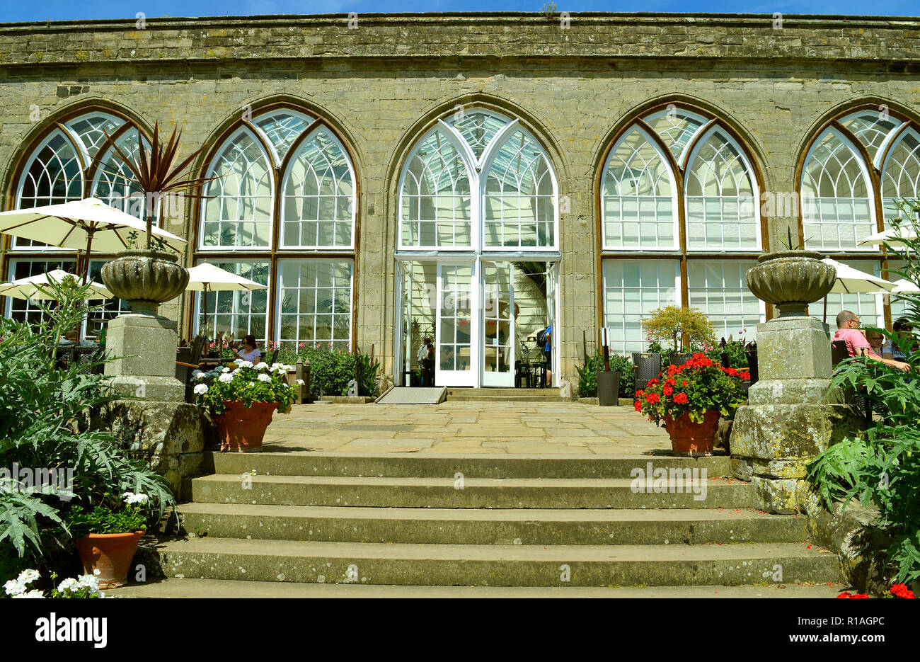 The historical medieval Warwick Castle conservatory in Warwickshire ...