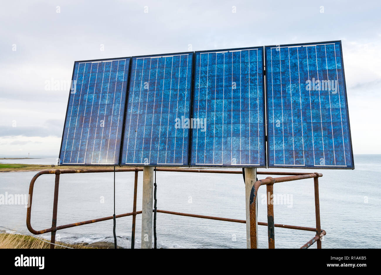 Solar panels energy scotland hi-res stock photography and images - Alamy