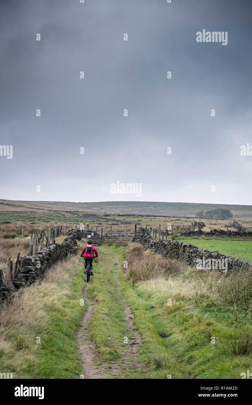 West riding yorkshire walkers hi-res stock photography and images - Alamy